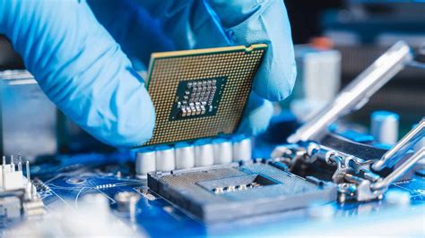 How Cloud Computing Could Help Chip Manufacturers Nam