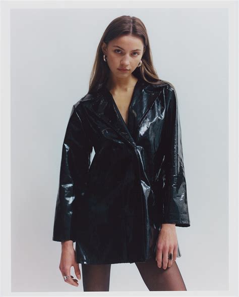 Line Holpert The Identity Models Inc New York Management