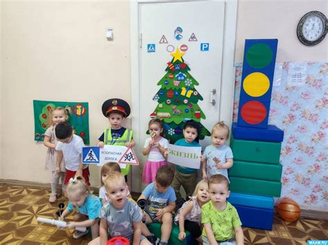 «Пешеходы малыши Сюжетно ролевая игра по ПДД в первой младшей группе 5 фото Воспитателям