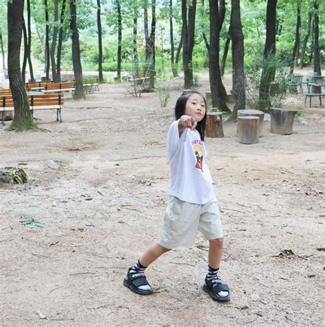 디스커버리키즈 여아 반팔티 And 반바지 시원하고 편안한 여름코디 네이버 블로그