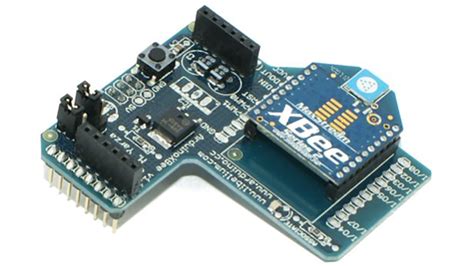 Simple Wireless Sensor Network For Temperature Sensing Duino