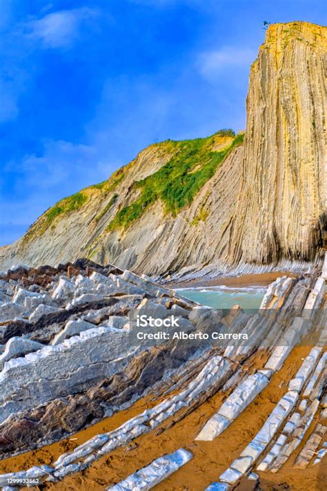Steeplytilted Layers Of Flysch Basque Coast Unesco Global Geopark Spain