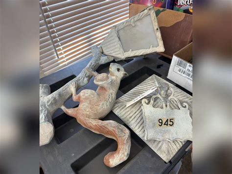 Outdoor Lamp In Pieces Missing One Glass Pane Does Not Include The Post Northern Kentucky