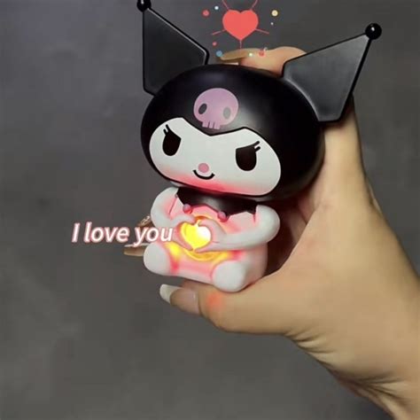 Sanrio Đồ Chơi Cuộn Tròn Hình Trái Tim Phát Sáng Trong Đêm Lễ Tình Nhân