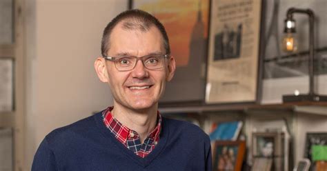 Ahead Of The Curve Notre Dame Computer Scientists And Engineers Work With Area Teachers To