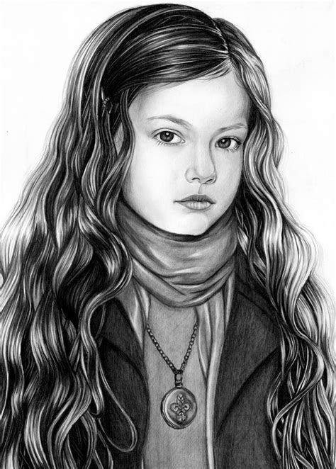 Renesmee Cullen By Fabielove On Deviantart