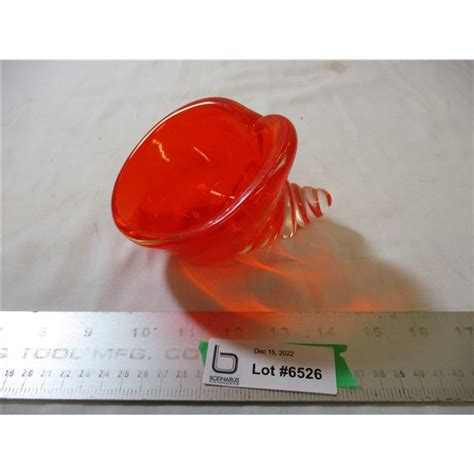 Art Glass Shell Glass 5 Long Bodnarus Auctioneering
