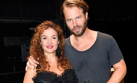 Katja Schuurman Blijft Achter Ex Partner Thijs Römer Staan Flair
