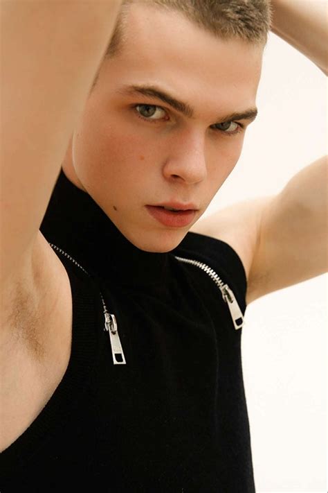 Leon Eull By Chris Haimerl Vanity Teen 虚荣青年 Lifestyle And New Faces Magazine