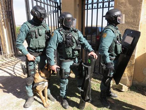 Gar Operaciones Especiales De La Guardia Civil Guardia Civil Cuerpo