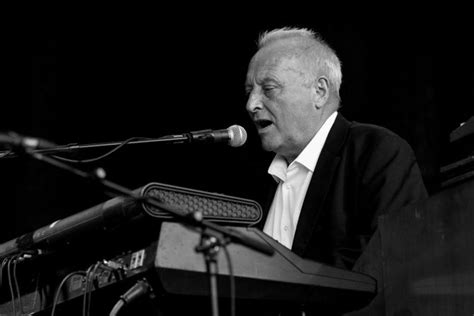 Umro Džejms Prajm Telegrafrs