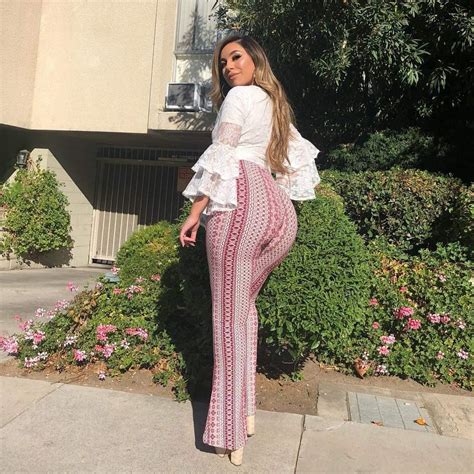 😍 R Girlsinflarepants
