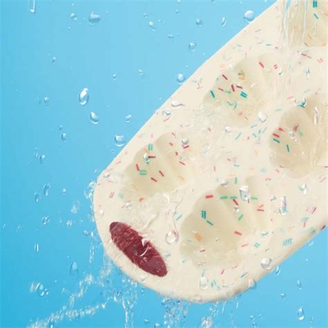 Gw20035 Diy 캔디 컬러 만화 실리콘 케이크 토스트 아이스 트레이 금형 사양 12 인치 라운드