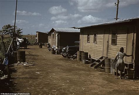 Color Photos Show The Shanty Towns That Sprang Up Across America During