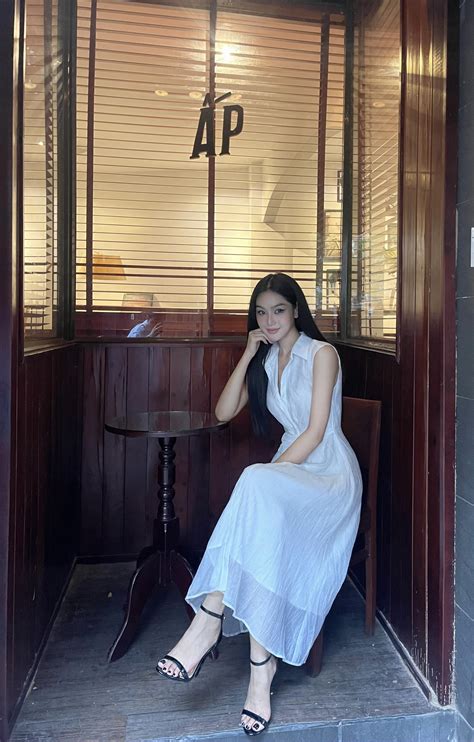 Ti U Tam Anh Thu Trong Ch Ng Ta C A N M Sau Khoe Nhan S C Xinh P