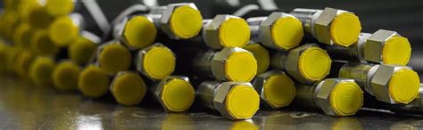 A Guide To Thread Protection Caps And Plugs Essentra Components Us