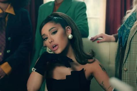 Ariana Grandes Positions Lyrics