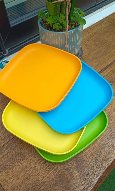 Tupperware Snack Plates Furniture And Home Living Kitchenware