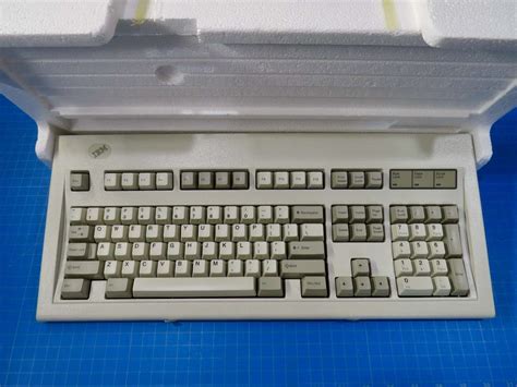 1996 Ibm Model M 51g8572 Made For Ibm By Lexmark 1 15 96 New With Original Keyboard Manuals