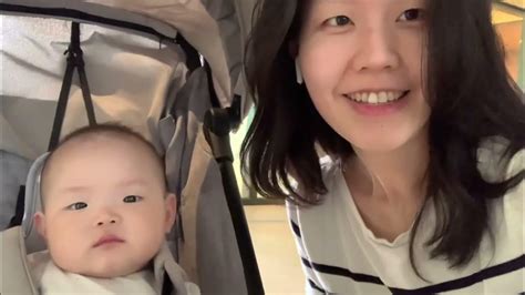 카페가서 쑥갸또 말차크로아상 도장깨기 아가들과 소소한 일상 Youtube