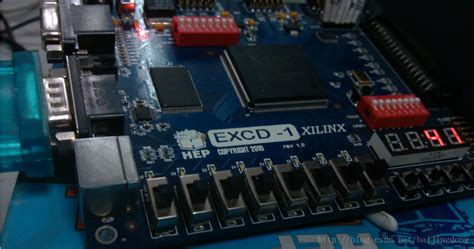 Verilog语言rs232串口接收模块设计——串口调试工具发送数据在数码管显示用rs232接口连接电脑传输的数据显示在哪 Csdn博客