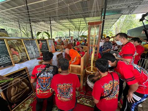 บ้านเมือง พระปิดตาจัมโบ้ 1 จัมโบ้ 2 หลวงปู่โต๊ะวัดถ้ำสิงโตทอง สุดยอดมวลสารสุดยอดเสก 5 วาระโดย