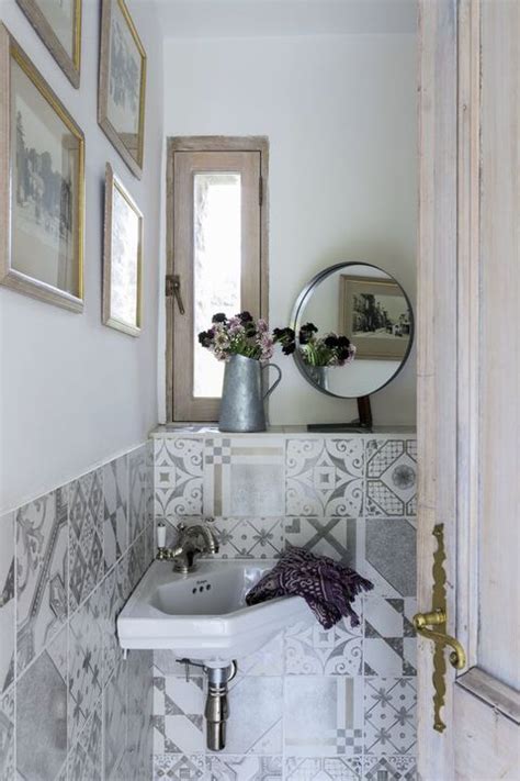 Small Space Small Bathroom Ideas
