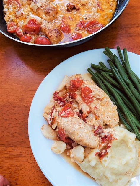Skillet Creamy Sun Dried Tomato Chicken The Leaf