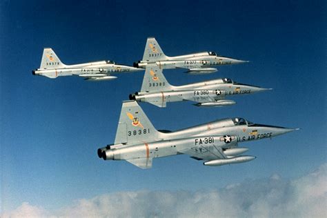 Northrop F 5a Freedom Fighter N 156a