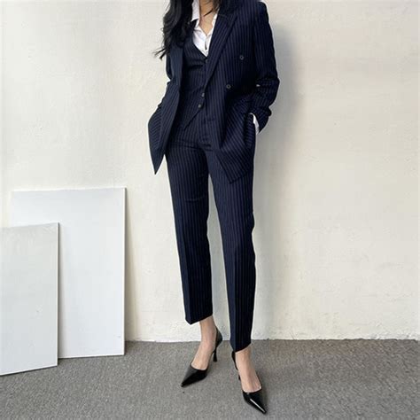 키큰여자 네이비 스트라이프 더블 수트 셋업 빅사이즈 오피스룩 여성 정장 세트