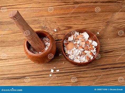 Broken Egg Shell Crushed Eggshell Calcium Supplement Cracked