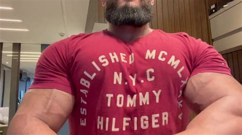 Tydyguys Flexing Pecs With Tight Shirt Thisvid Com