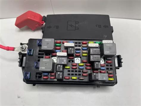 2008 2011 Buick Lucerne Cadillac Dts Under Seat Rear Fuse Box Relay