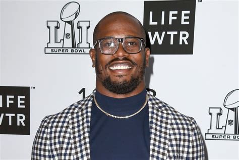 Nfl Player Wins Round In Sex Tape Lawsuit Daily News