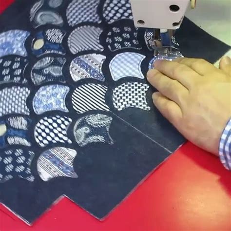 Tile Patchwork Tile Patchwork By Sewing Tips Sewing Hacks Japanese Patchwork Clamshell Quilt