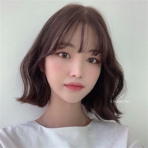차홍룸 삼성점 김승아 On Instagram 안녕하세요 차홍룸김승아 입니다💕 단발과 중단발 사이의 플리츠펌 스타일이에요💕 붉은끼 없는 스킨