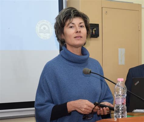 УНСС Студенти от специалност „Финанси“ участваха в бизнес игра организирана съвместно с