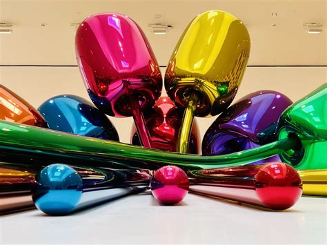 Facades Of Identity Exploring Architecture Design And Personal Expression“