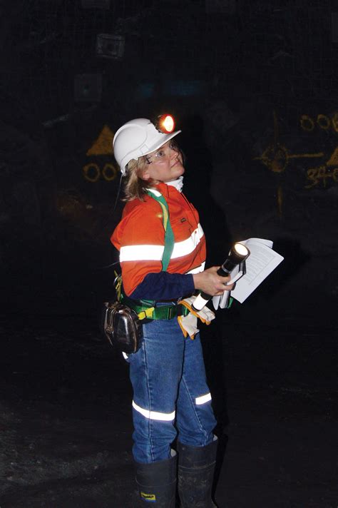 Automation Is Key To Keeping Miners Safe While On The Job Says One Expert Create Digital