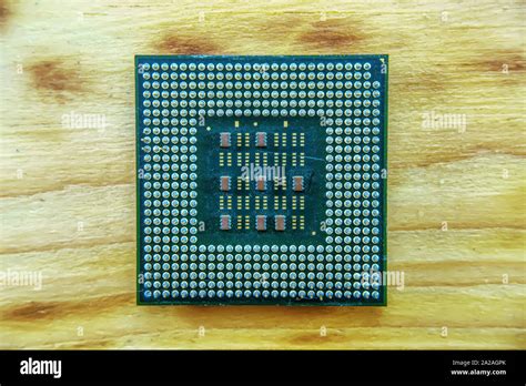 Pin Old Cpu Socket 478 Is Bent Can Not Be Put In The Socket Stock