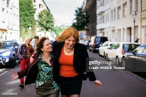 Transvestite Photos Photos And Premium High Res Pictures Getty Images