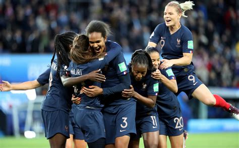 Mundial Femenil 2019 Francia Golea A Corea Del Sur En Su Debut Grupo