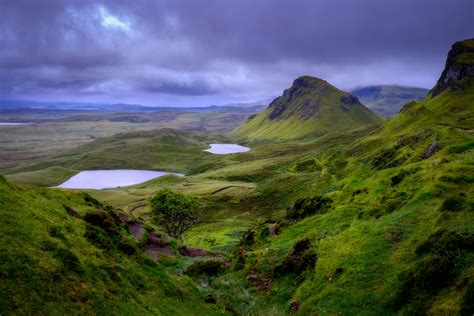 무료 이미지 경치 연안 자연 황야 구름 목초지 언덕 호수 골짜기 반사 협만 고지 지역 산등성이 알프스 산맥 고원 되다 생태계 산길