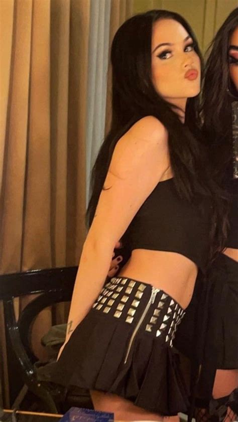 Pin By Larissa Mateos On Rubi In 2025 Maggie Lindemann Pretty