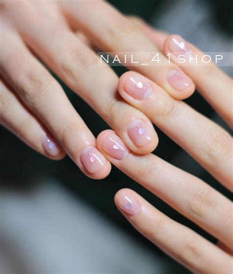 Nail에 있는 Leejungsu님의 핀 네일 네일 컬러 반짝이는 네일