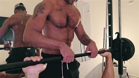 Two Guy Have Sex While Workout Eporner