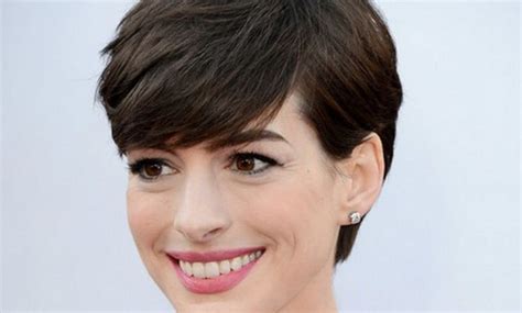 10 Pretty Ways To Grow Out Your Pixie Cut Brit Co