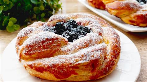 Выпечка из слоеного теста за несколько минут! Слойки с вареньем 😋 ...