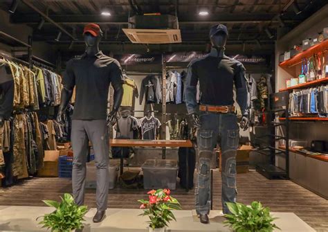 Learn About Trusted Tactical Vest Manufacturer - Emersongear