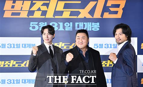 범죄도시3 사전 예매량 64만 장 돌파 5년 만에 최고 기록 연예 기사 더팩트